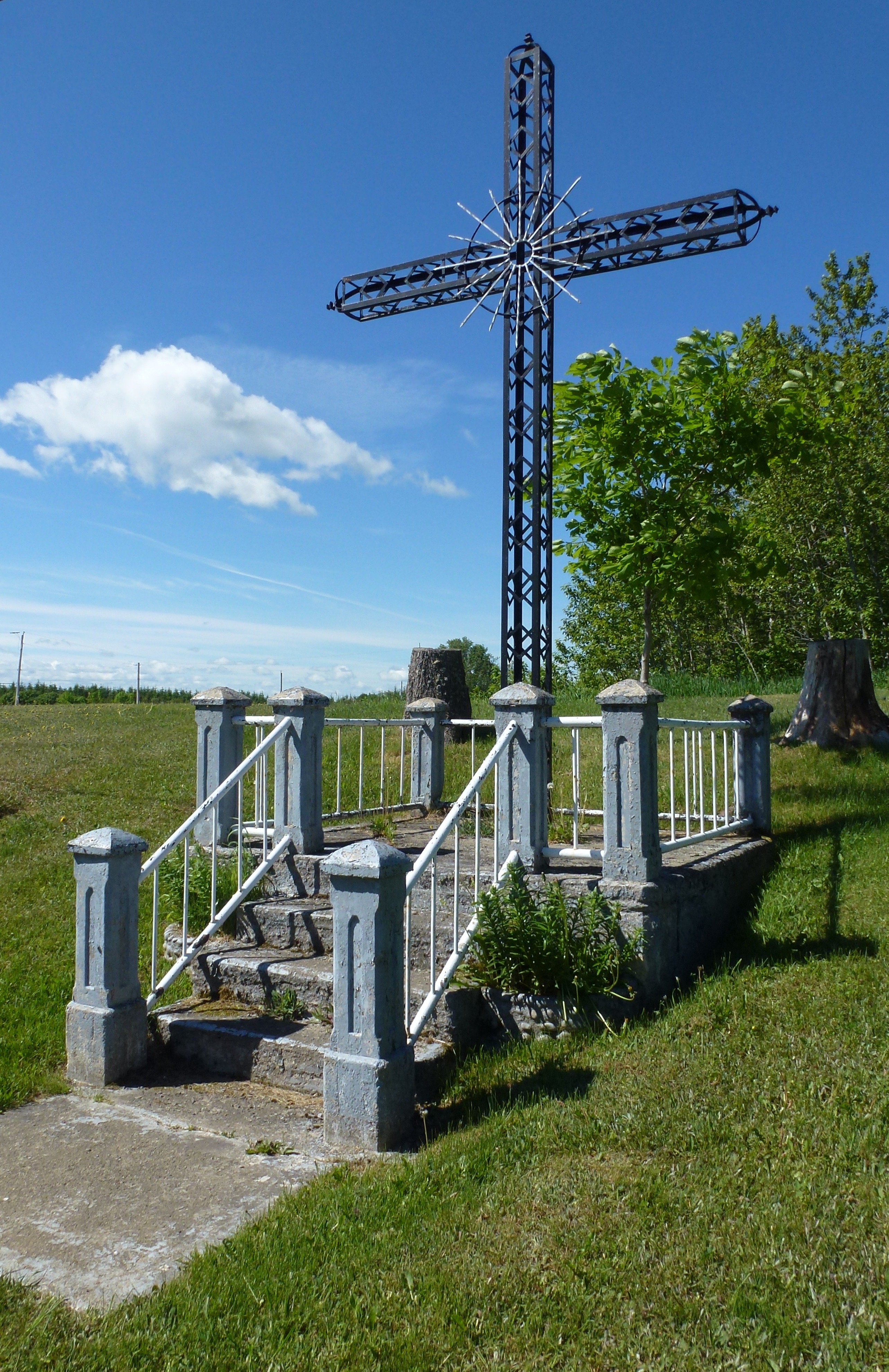 Saint-Éloi » Les croix de chemin au Québec
