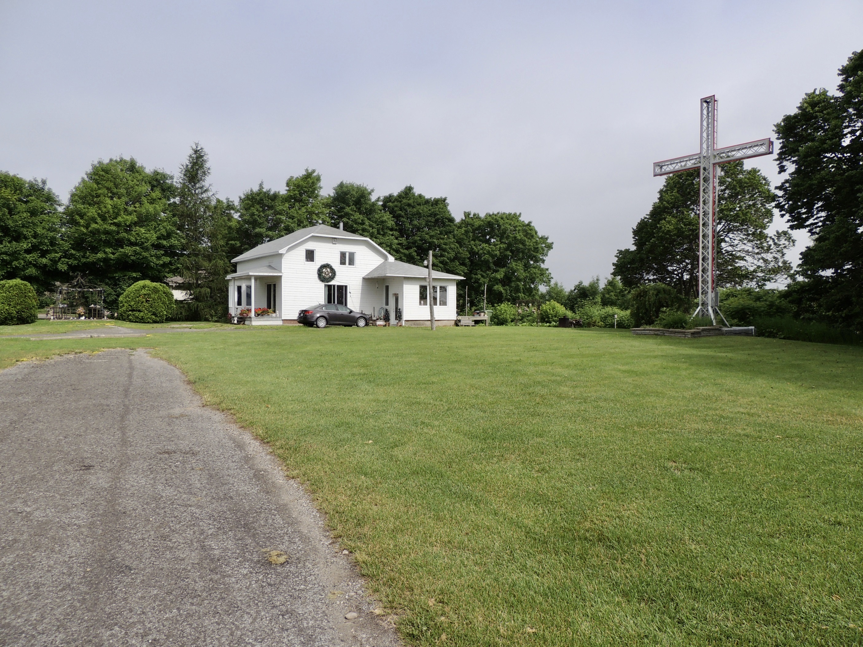 Sainte-Croix » Les croix de chemin au Québec